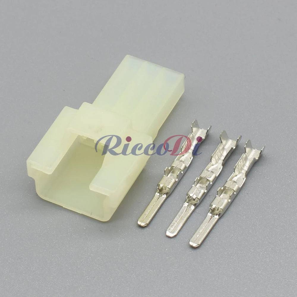 3-Way AC Assembly Car Cable Connector Unsealed Plastic Housing With 15 ...