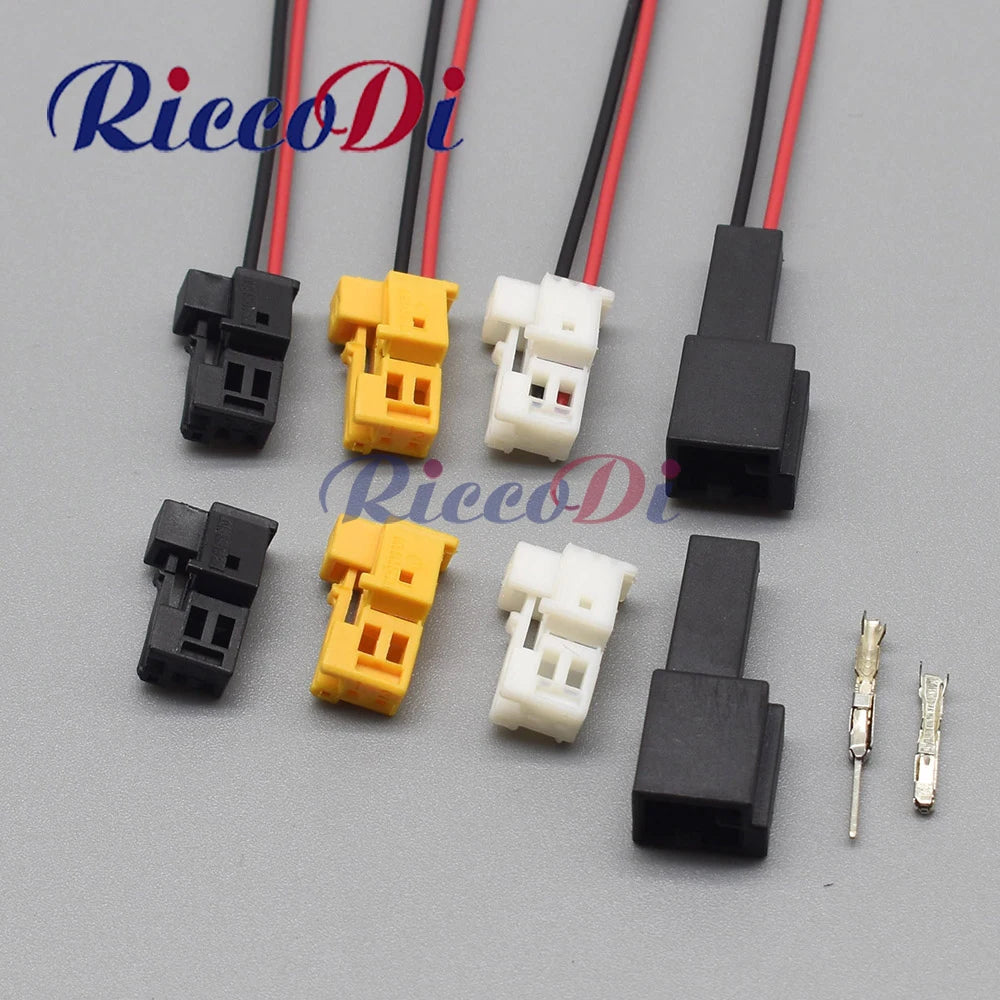 2 Hole Car Connector Plug for Mercedes Benz CAN New C-Class Tweeter Au ...